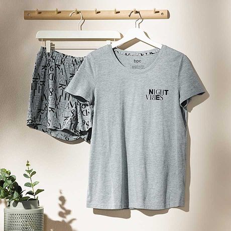 Beställ dammode billigt i nätbutiken bonprix